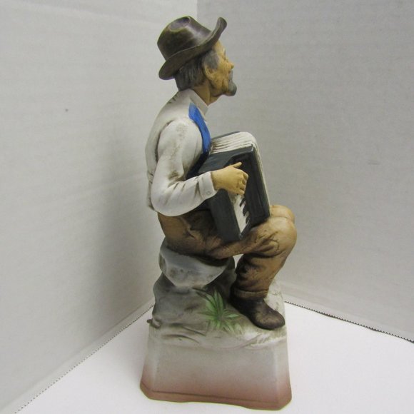 Shafford | Accents | Vintage Shafford Old Timer W Accordion Statue ...